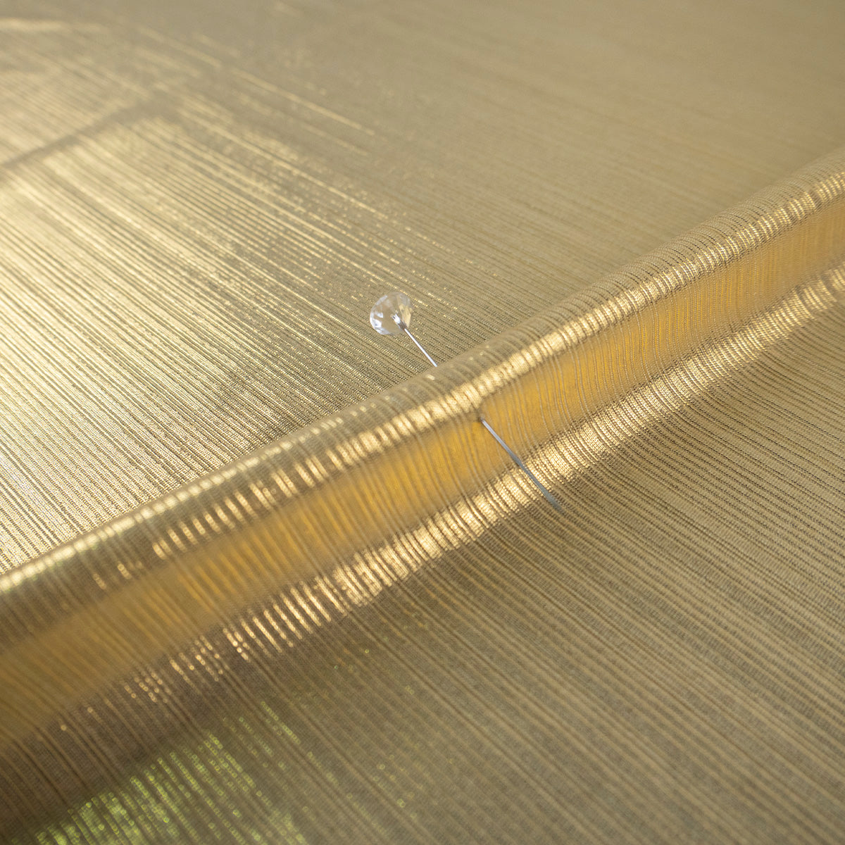 LAME PLISSE AMARILLO SPECTRA – Marijoa Tejidos