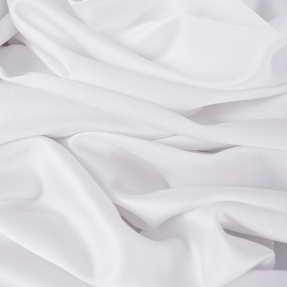 CREPE OSAKA BLANCO AZULADO – Marijoa Tejidos